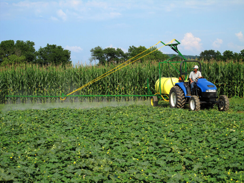 Single Boom Sprayers for Produce Farmers | Penns Creek, PA